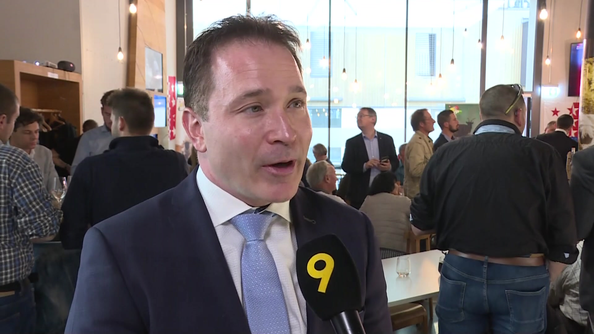 Michael Graber (UDC) : « l’UDC du Haut-Valais devrait garder son siège » / Canal9