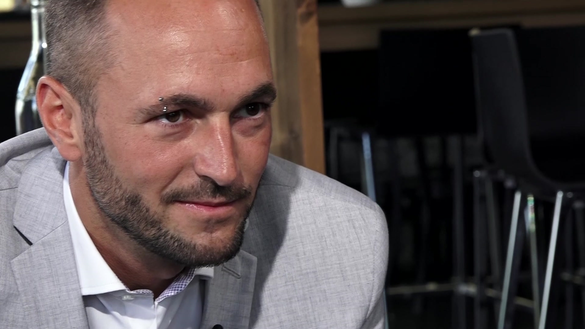 Tête à Tête: Mathias reynard / Canal9