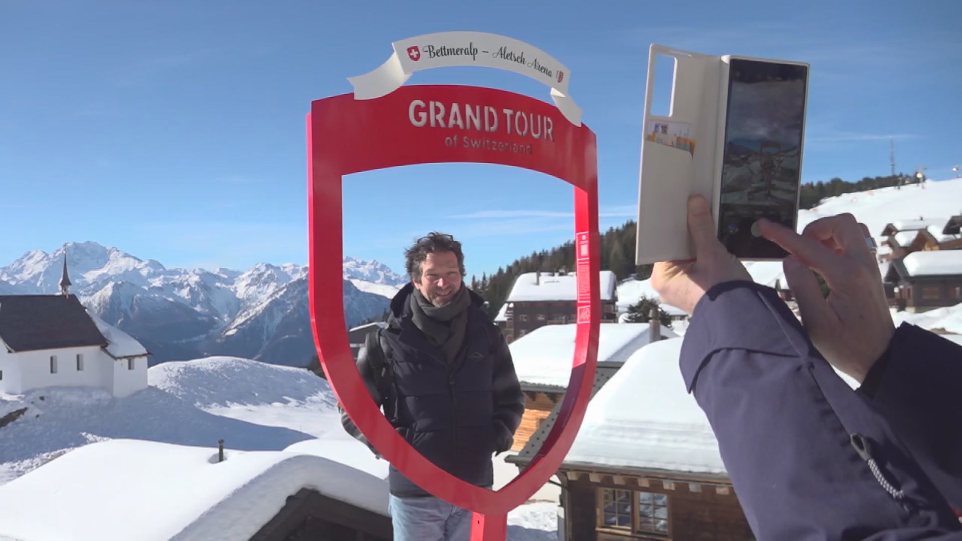 International bekannter Vertikal-Pianist Alain Roche ist zu Gast auf ...