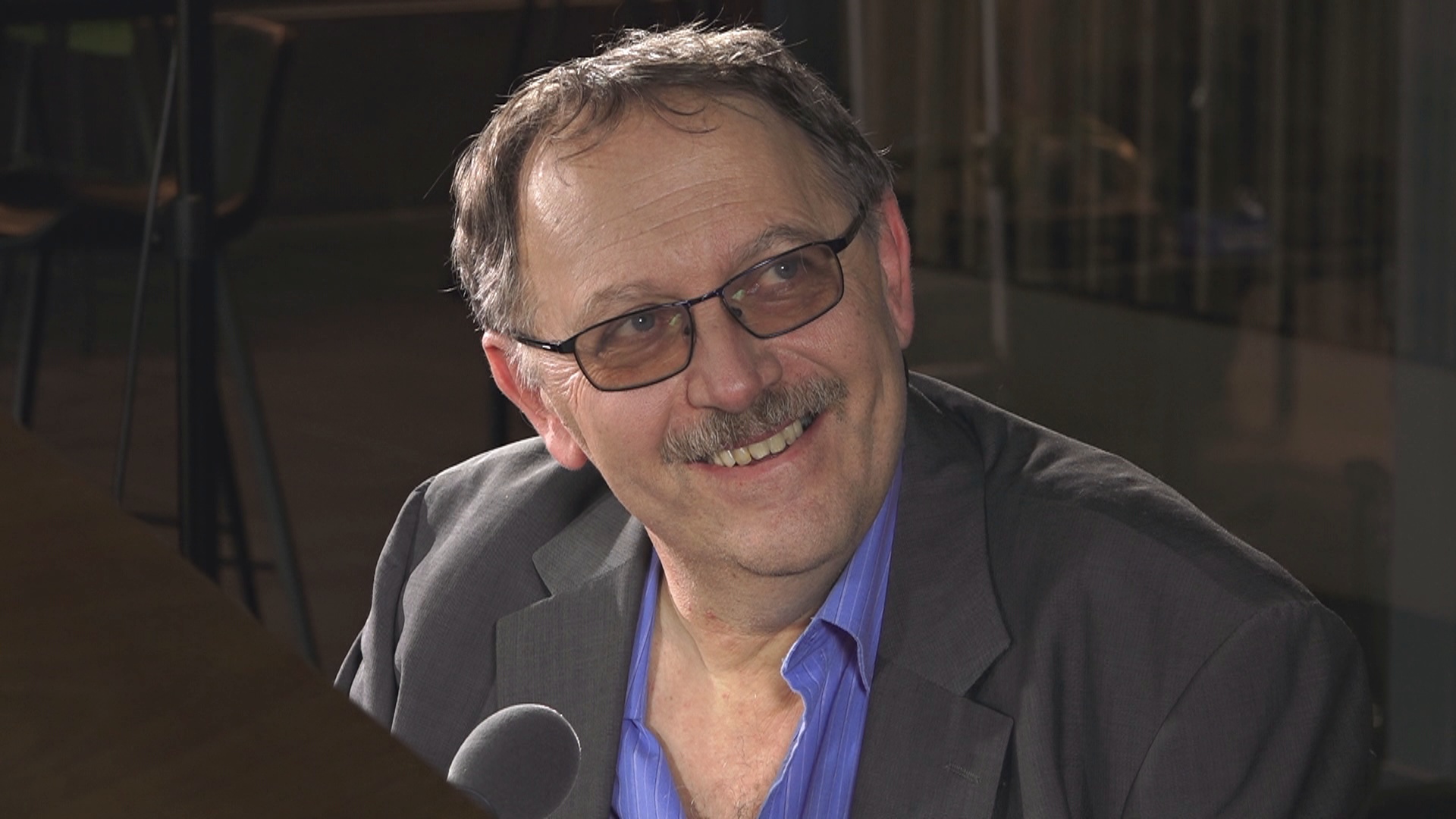 HUMAIN PASSIONNÉMENT reçoit Gérard Dayer / Canal9