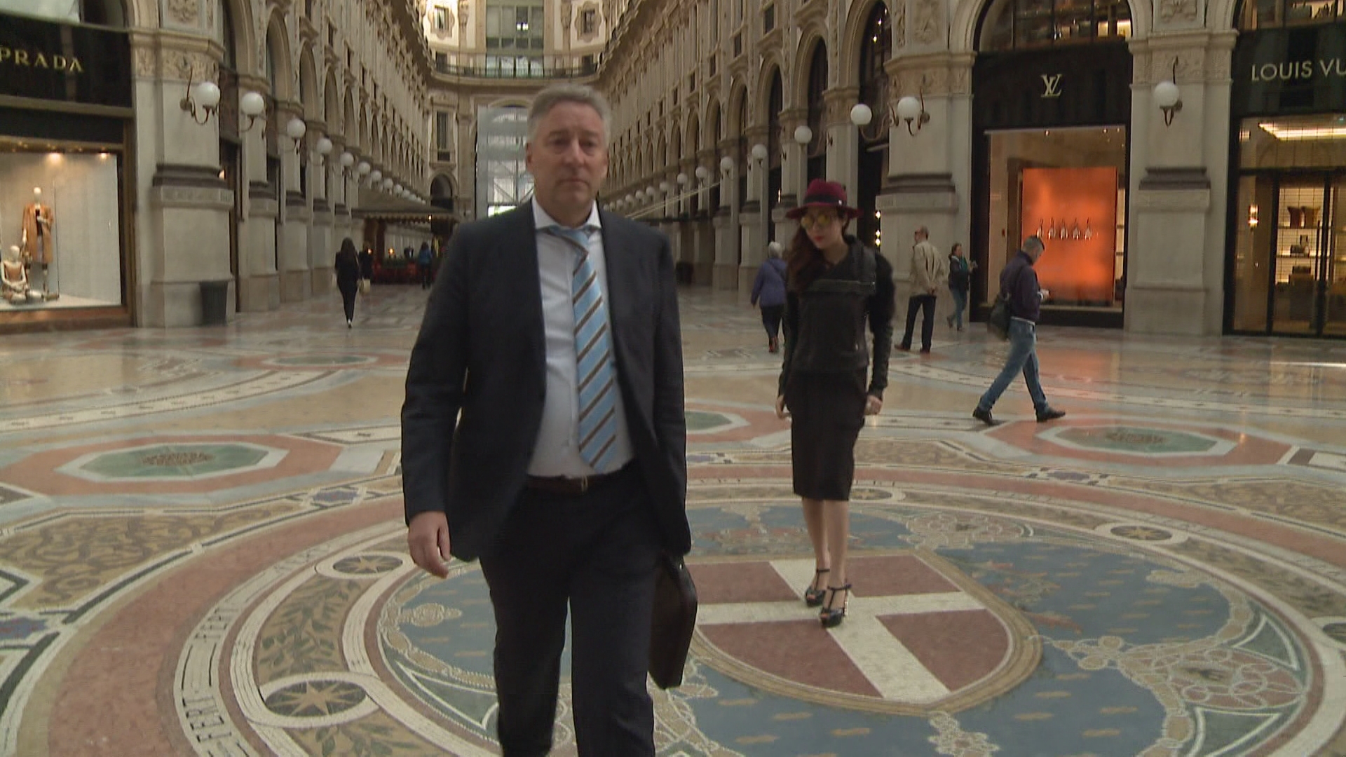 [Au Bout du Web] avec Philippe Praz, directeur de Swiss Business Hub à ...