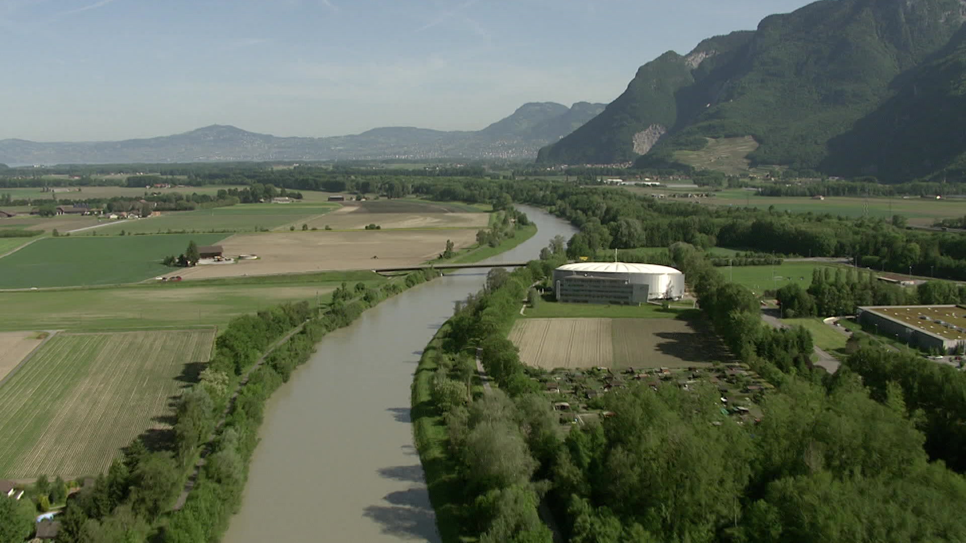 Rhône 3: l’étude qui fait des remous / Canal9