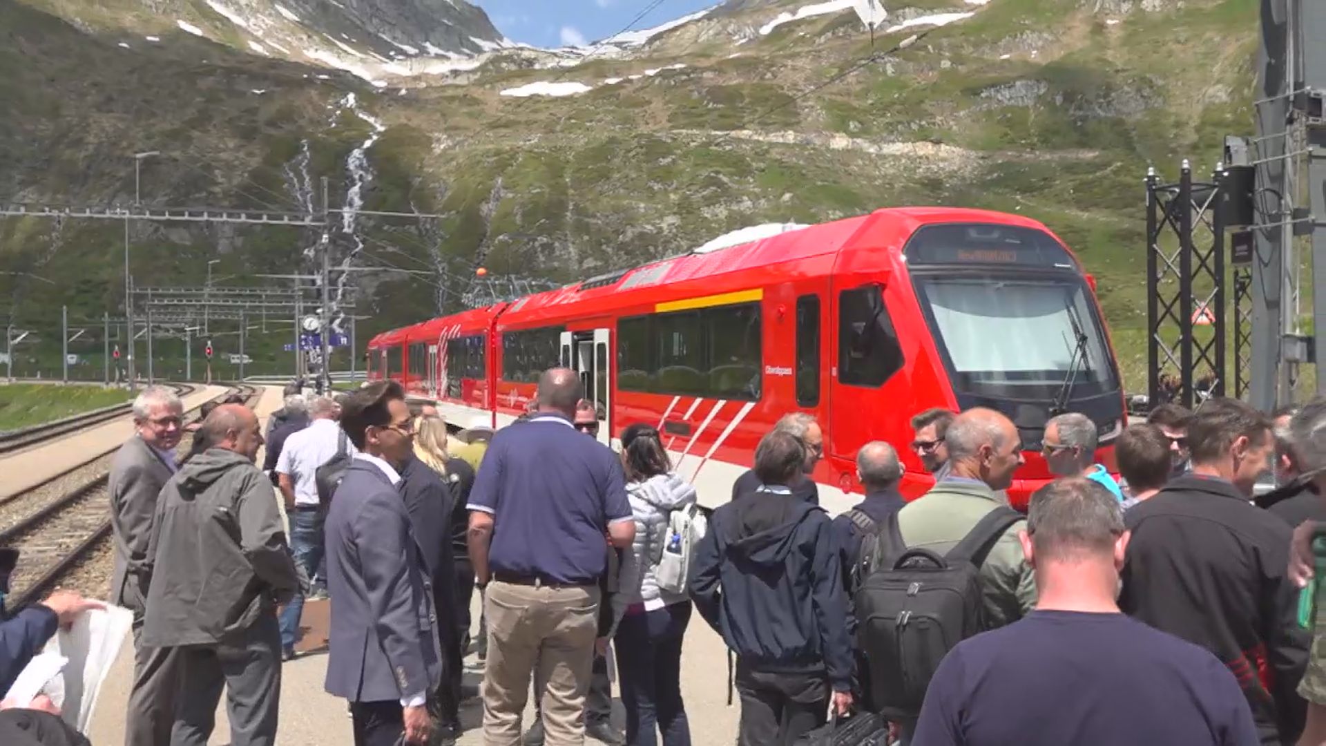 Neue Zugflotte “Orion”: Die MGB leistet sich die teuerste Rollmaterialbeschaffung in ihrer ...