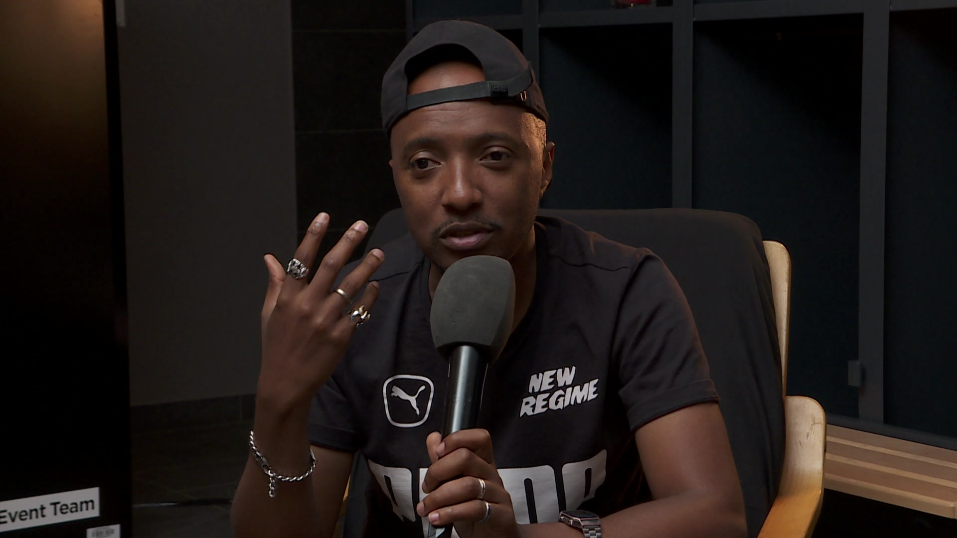 Sion Sous Les étoiles Rencontre Avec Le Rappeur Soprano Canal9